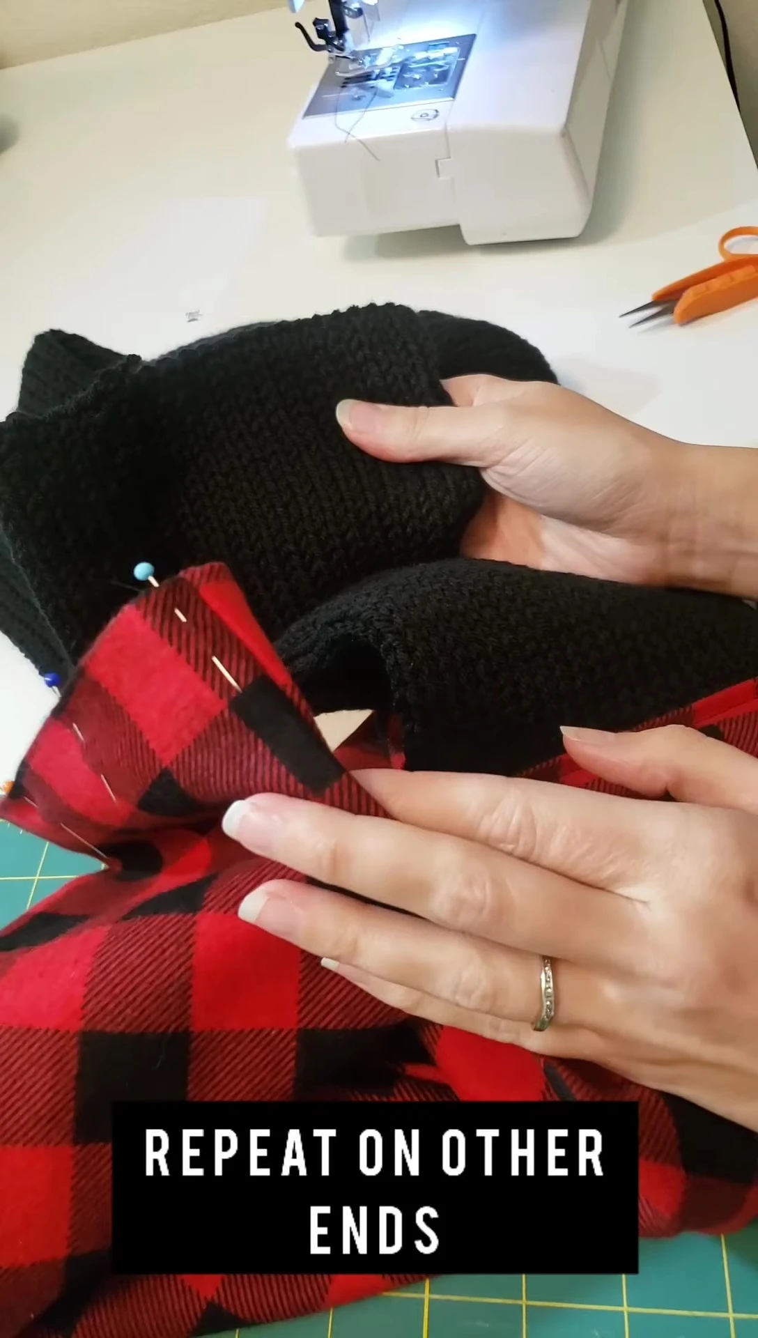 DIY Cozy Knit & Flannel Scarf: A Step-by-Step Tutorial