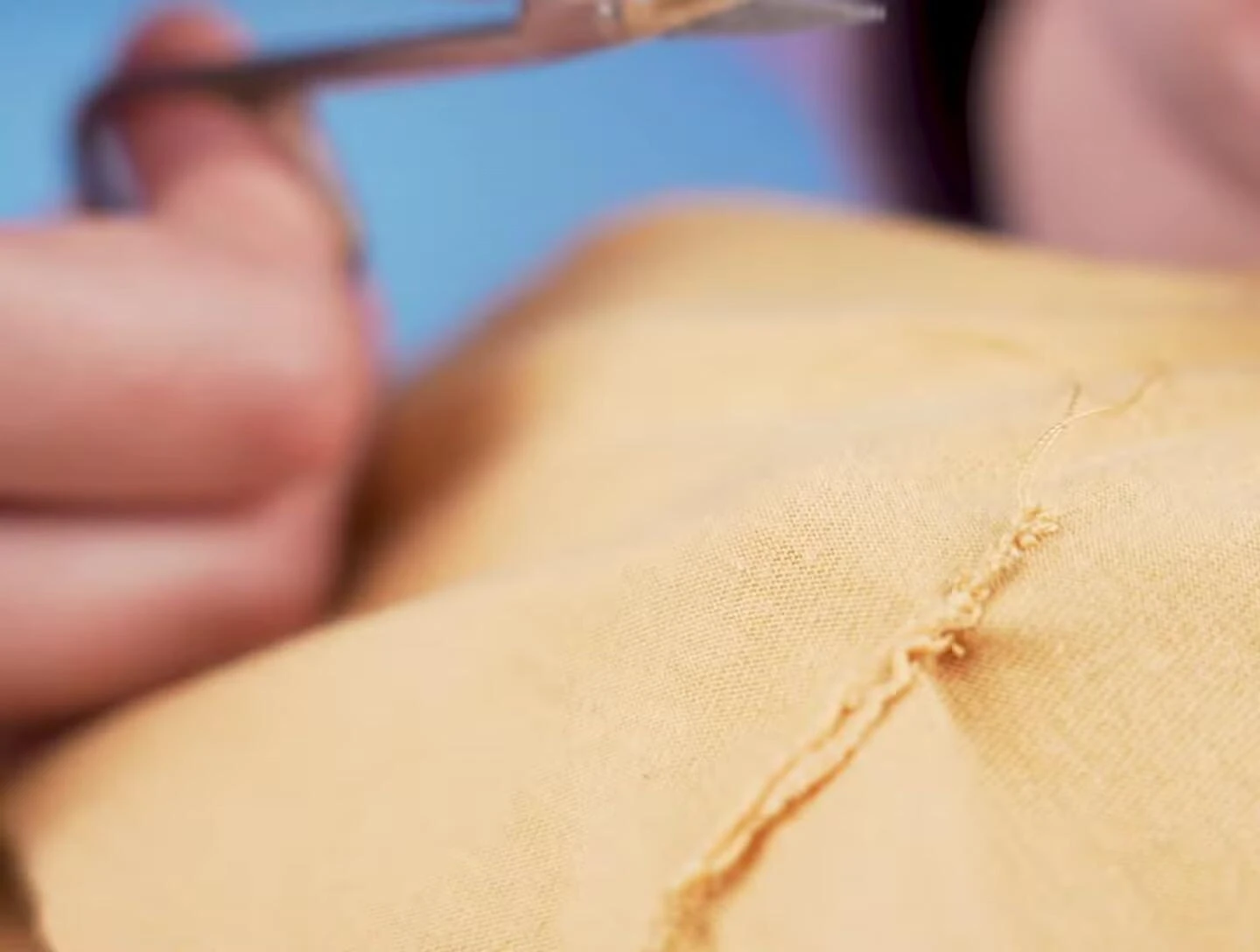 How to Sew Up a Hole: A Quick and Easy Guide